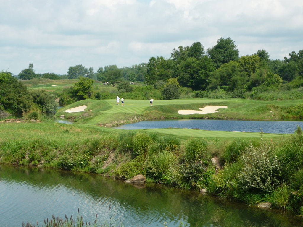 Victoria National Golf Club – Tiger Golf Traveler