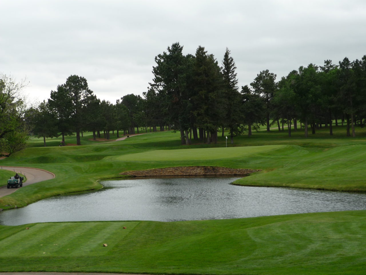 The Broadmoor Golf Club (East) – Tiger Golf Traveler