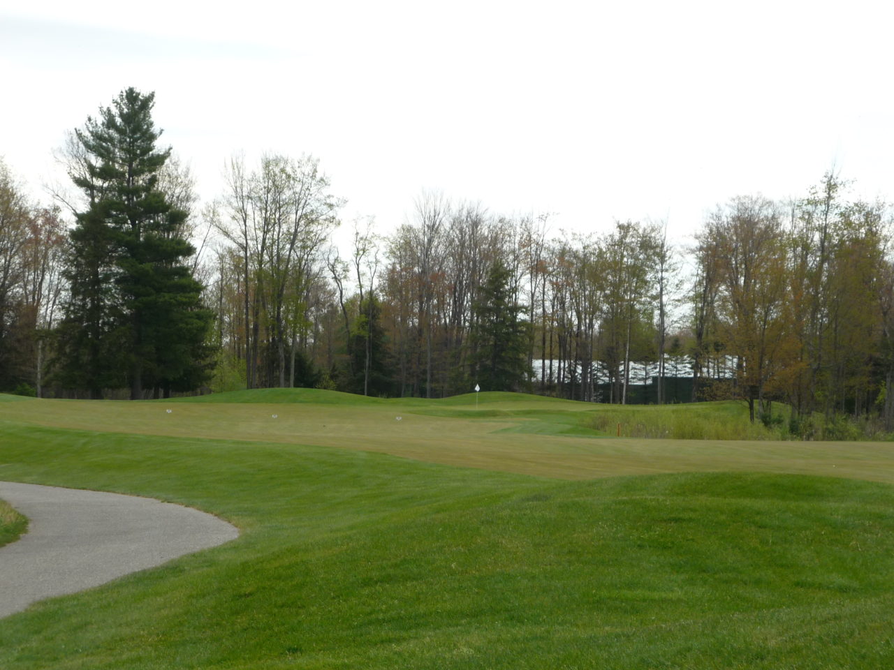 Tullymore Golf Course – Tiger Golf Traveler