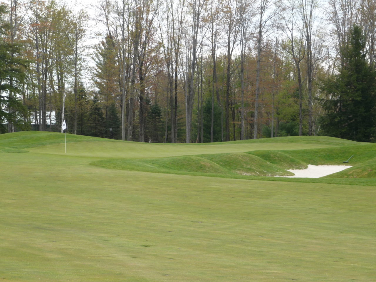 Tullymore Golf Course – Tiger Golf Traveler