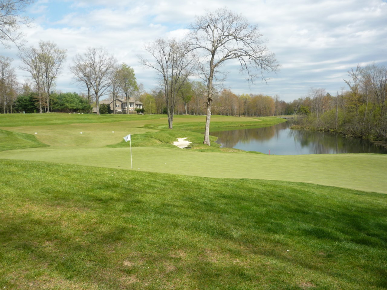 Tullymore Golf Course – Tiger Golf Traveler