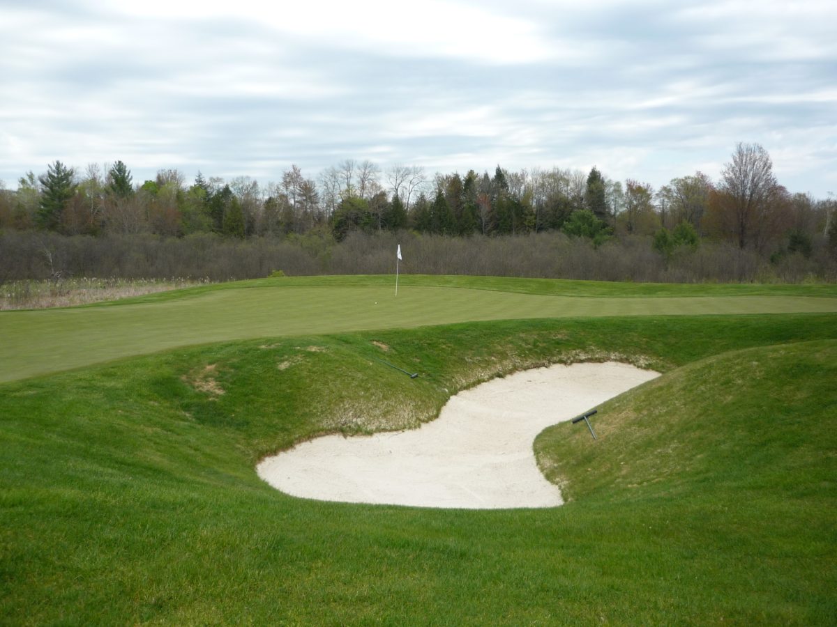 Tullymore Golf Course – Tiger Golf Traveler