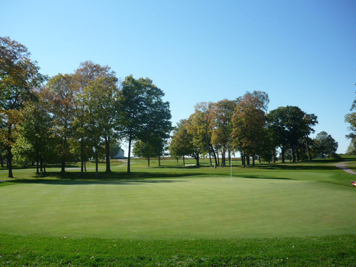 Hazeltine National Golf Club – Tiger Golf Traveler