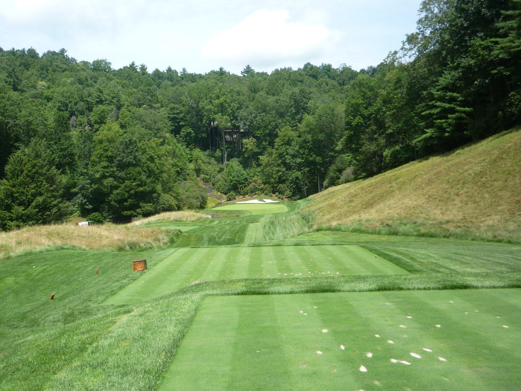 Wade Hampton Golf Club – Tiger Golf Traveler