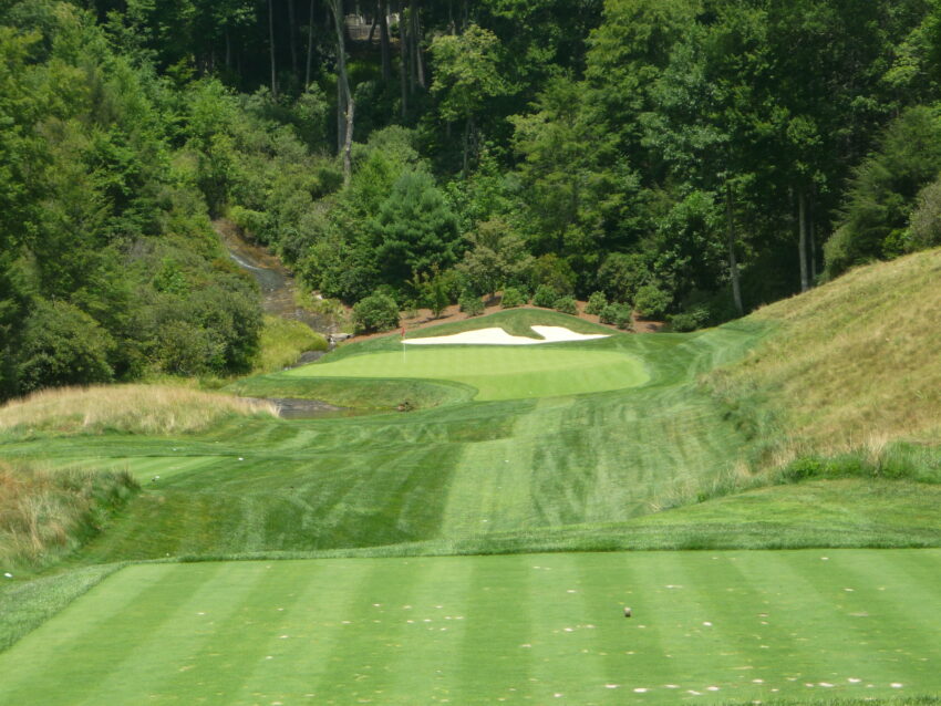 Wade Hampton Golf Club – Tiger Golf Traveler